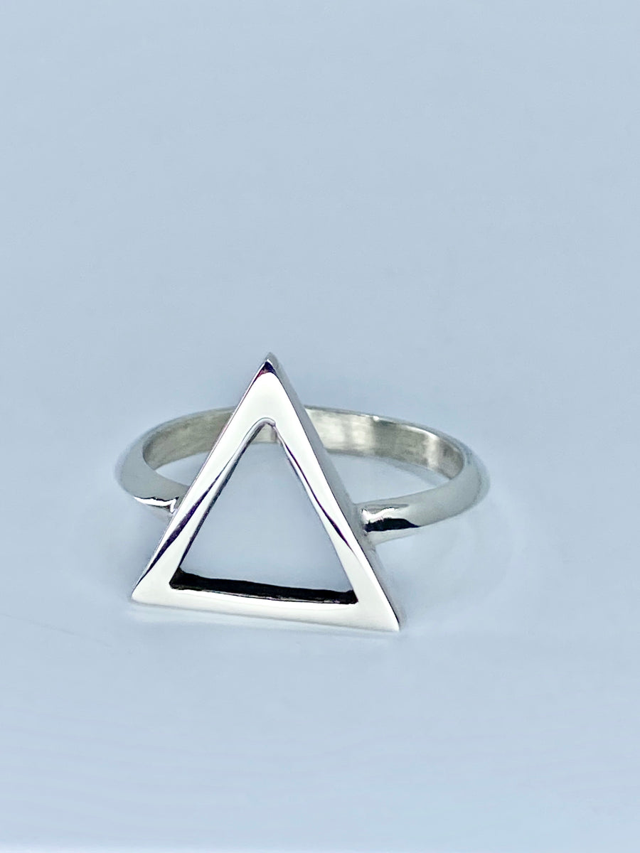 Triangle Ring – Gary Allan Jewelry